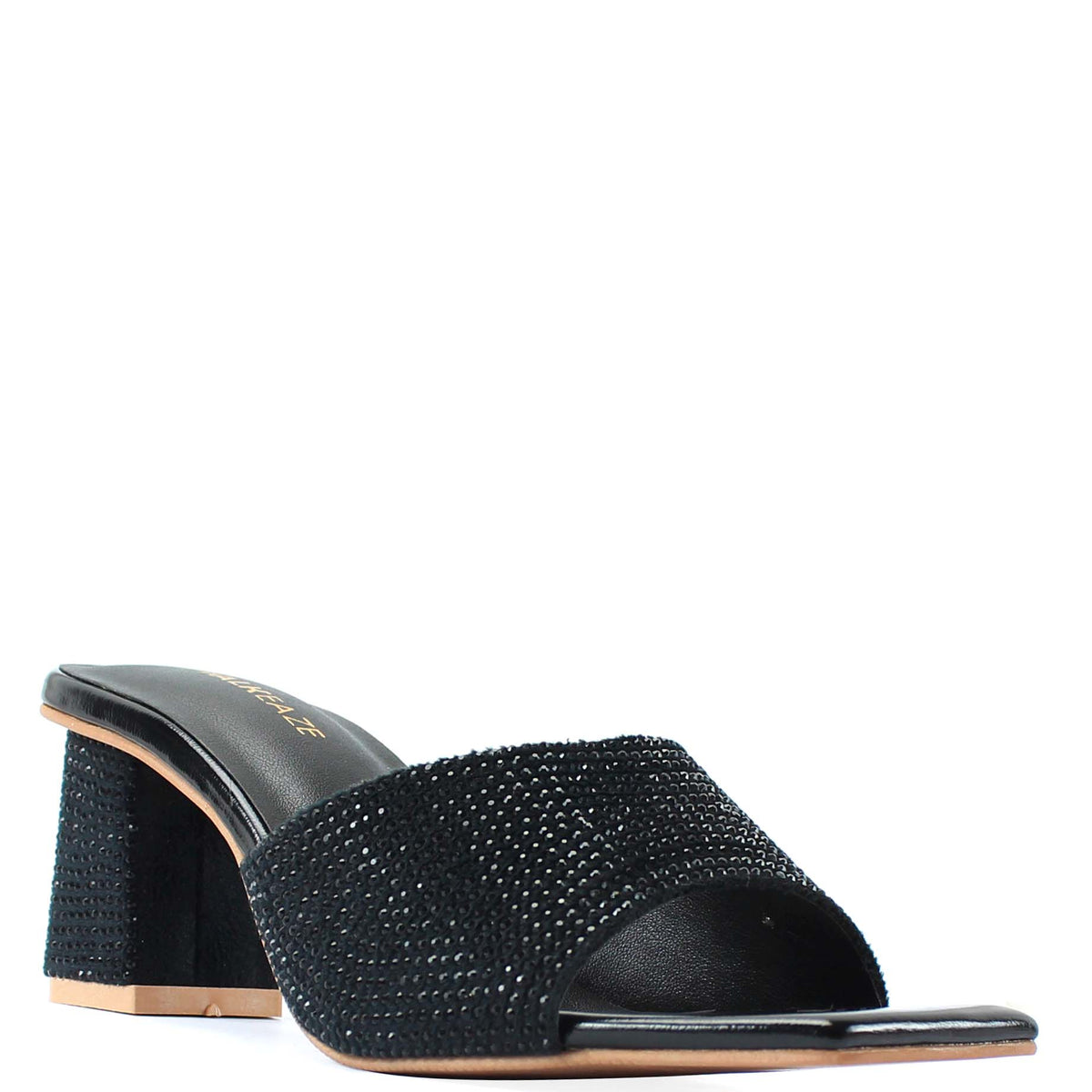 Footwear| Women Shoes| Buy Shoes For Women In Pakistan – Walkeaze